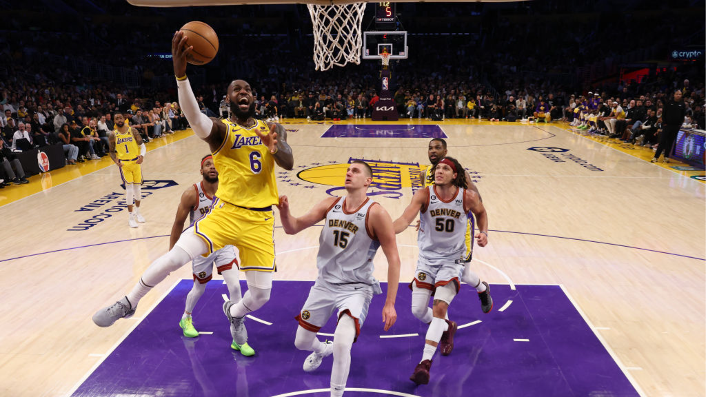 Breaking Down Kobe Bryant's Nike Hyperdunk Snake Pools