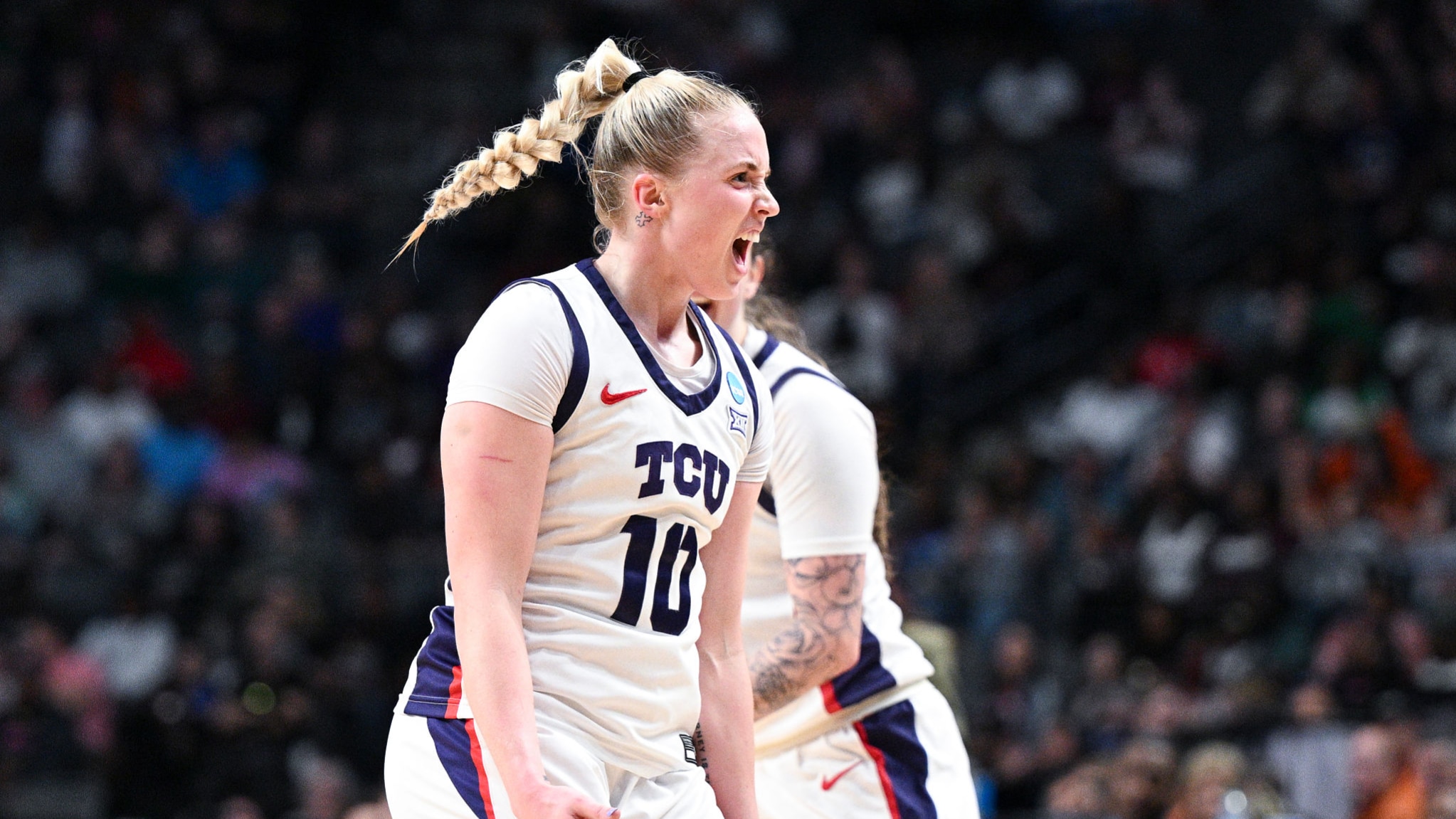 Ronda Rousey Accepts Nia Jax's Challenge for Match at WWE Money in the Bank