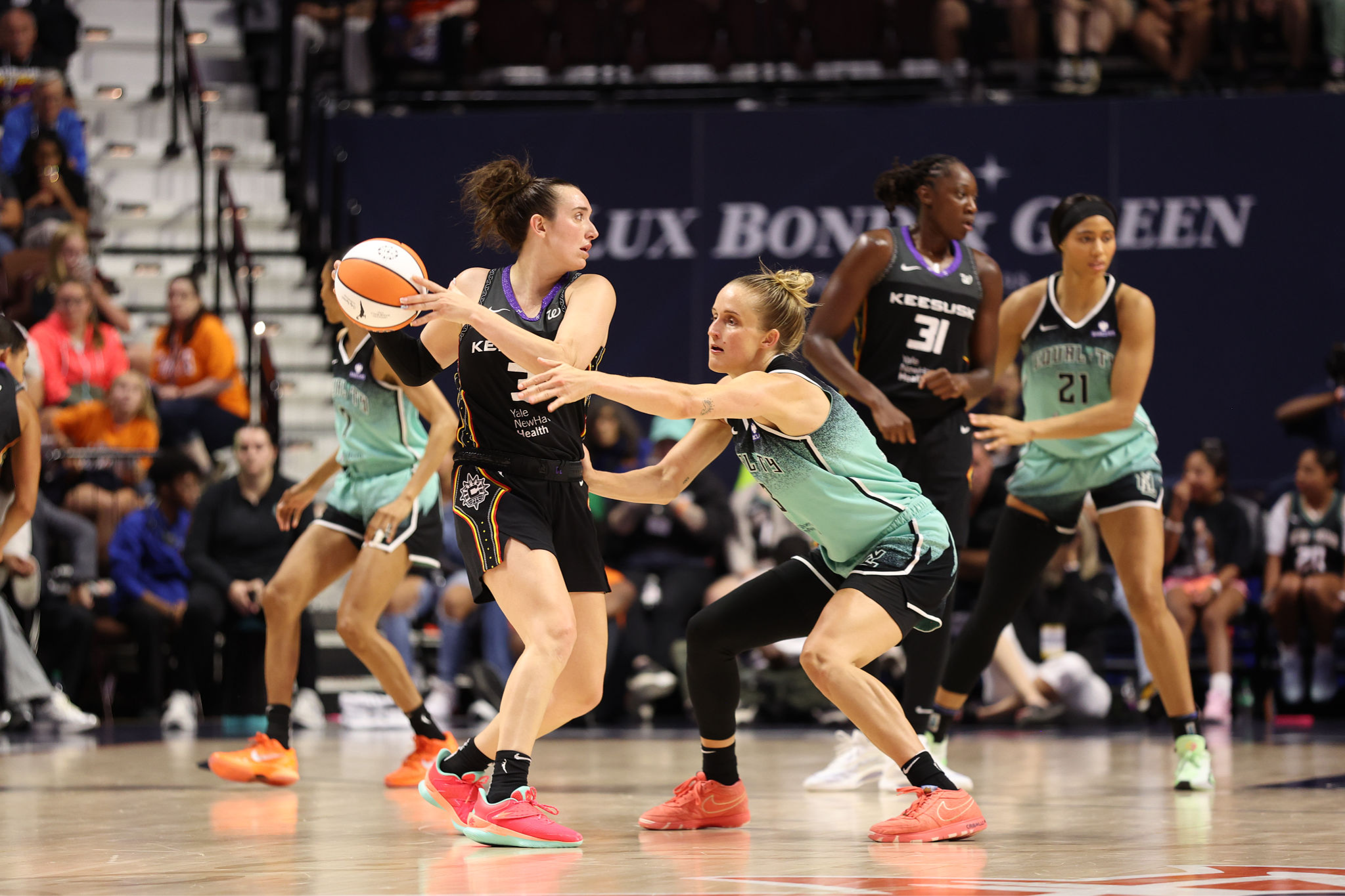 WNBA Announces 4-Point Shot, More Special Rule Changes for 2025 All ...