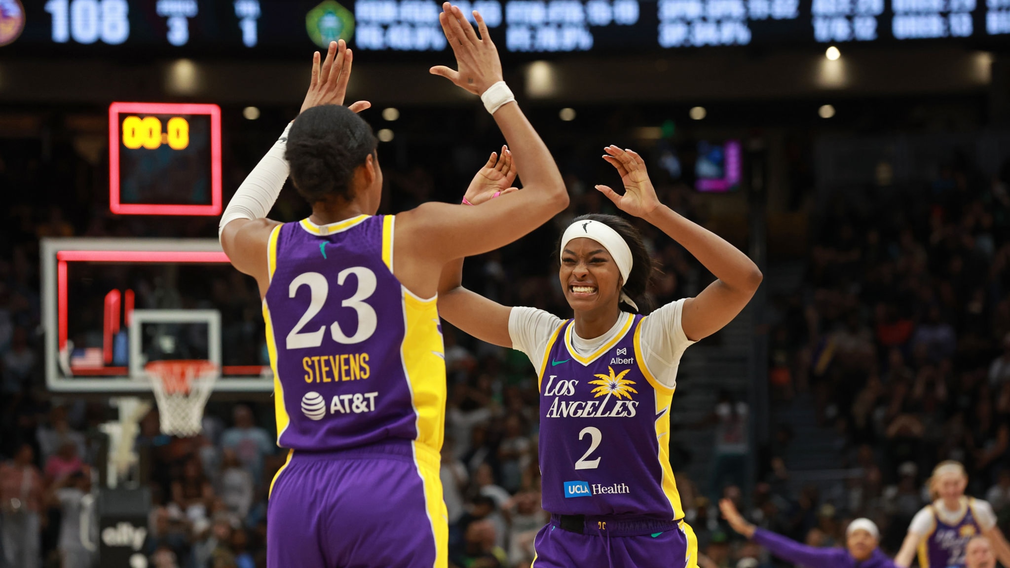 Paige Bueckers to Wings, Dallas' Depth Chart, Starting Lineup After ...