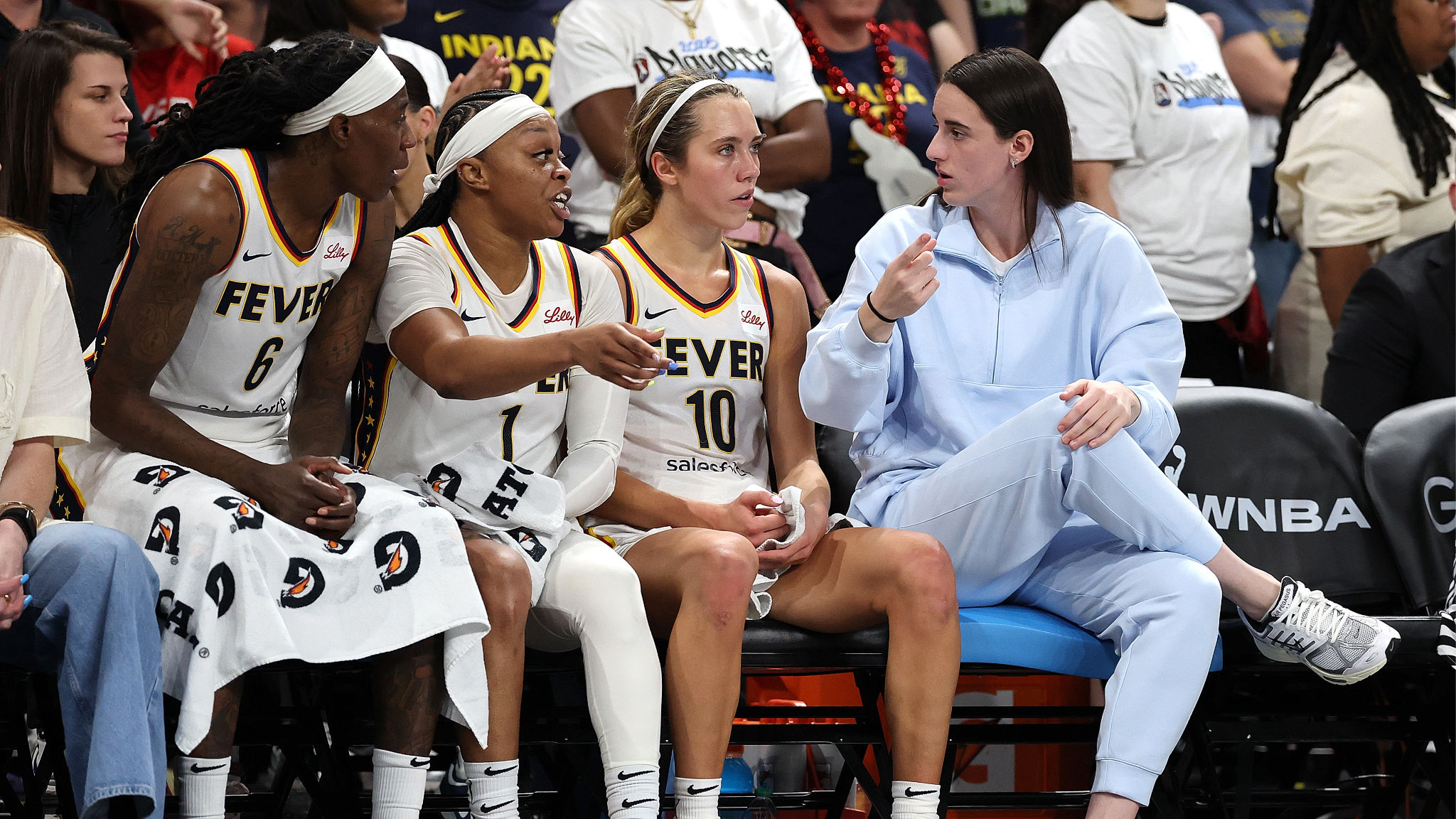 Fever's Sophie Cunningham Says Bria Hartley Didn't Try to Intentionally ...