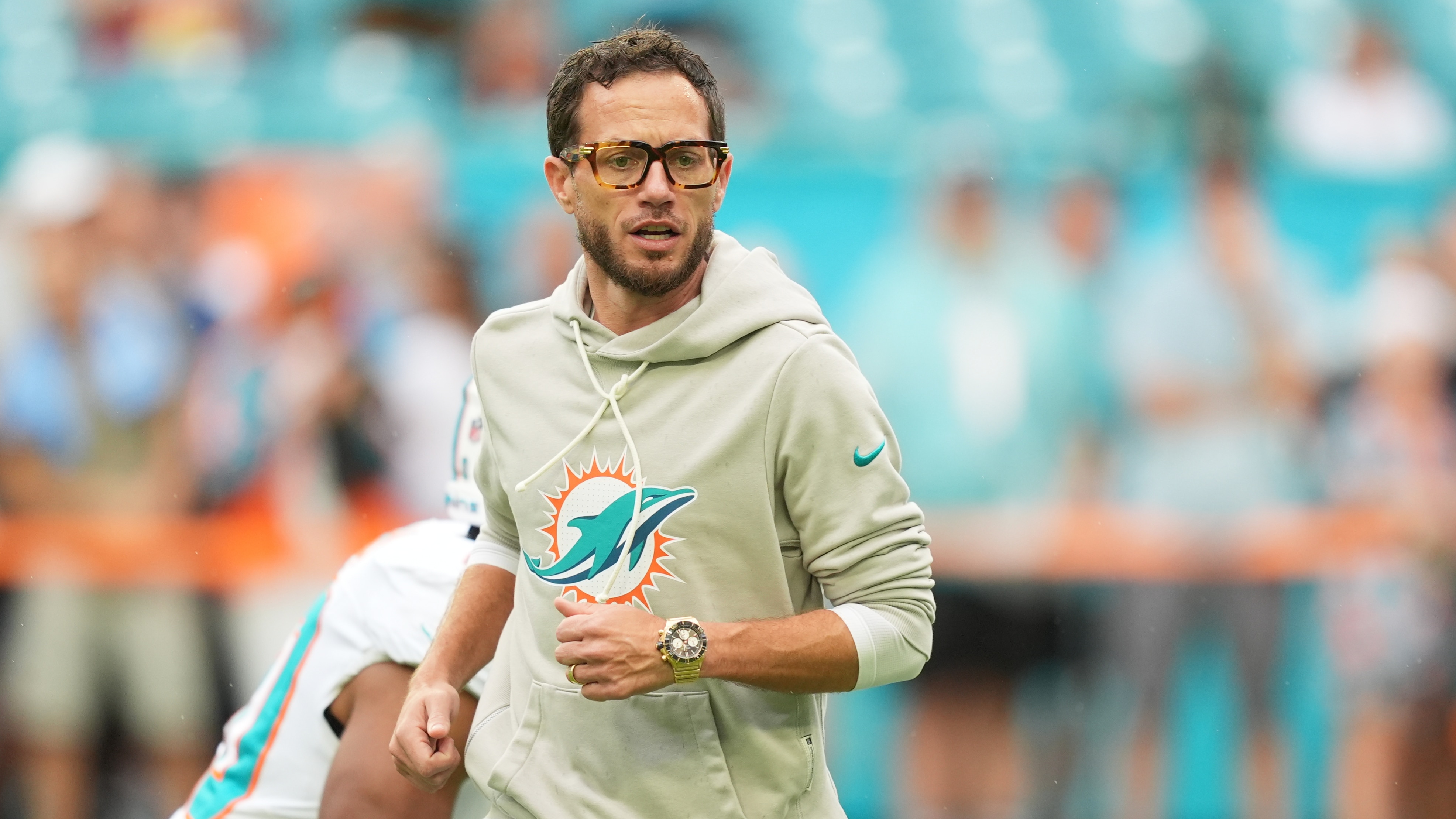 Breece Hall Not Traded by Jets Before NFL Deadline as RB Reacts to Blockbuster Deals