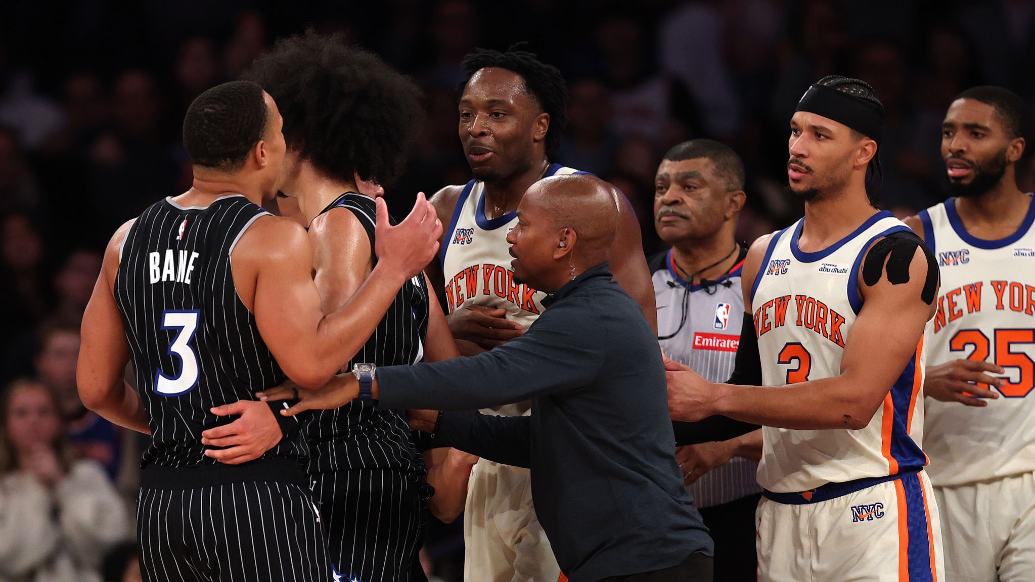 James Harden Makes Clippers History, Praised By NBA Fans in Win vs ...