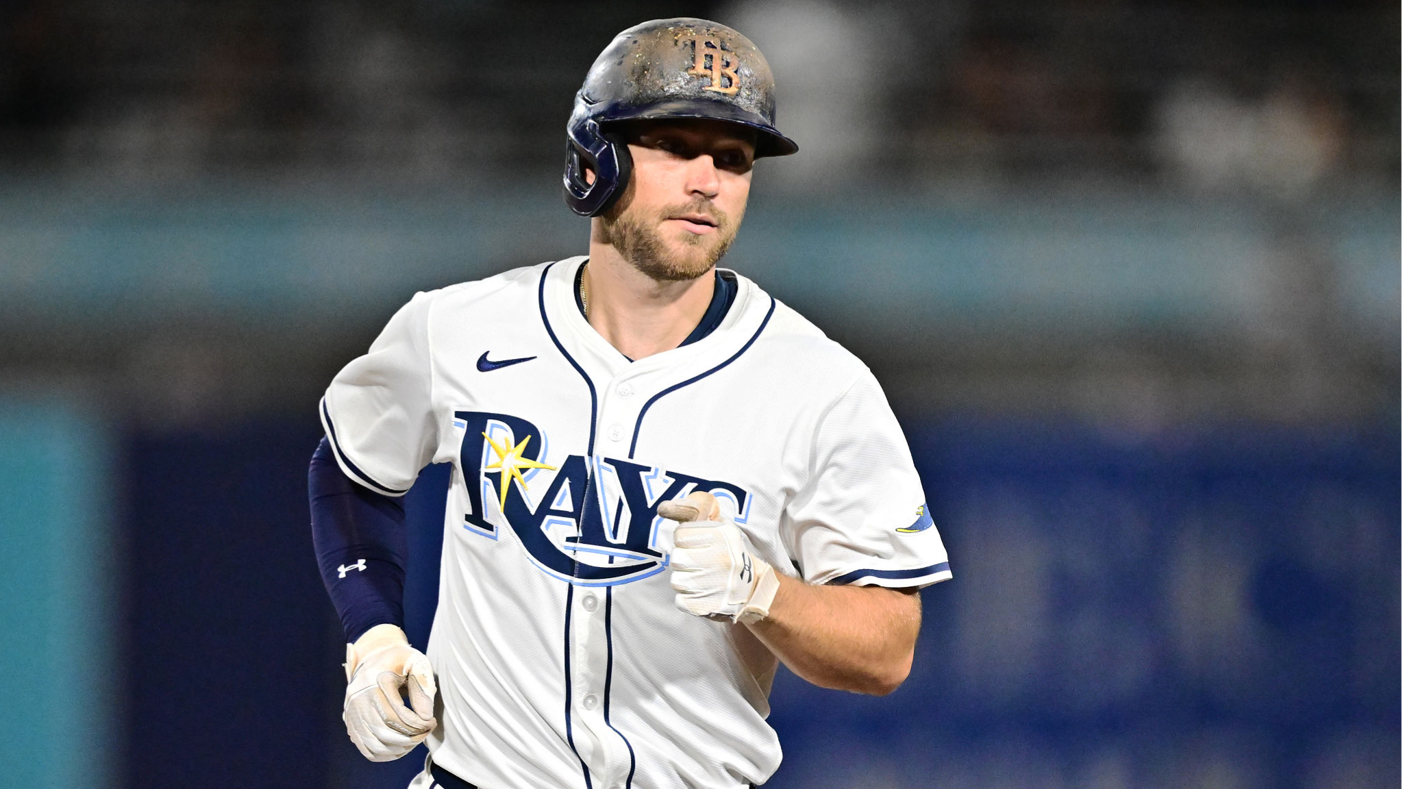 Will Kyle Schwarber Sign Giants Contract? Latest MLB Rumors, Updated ...