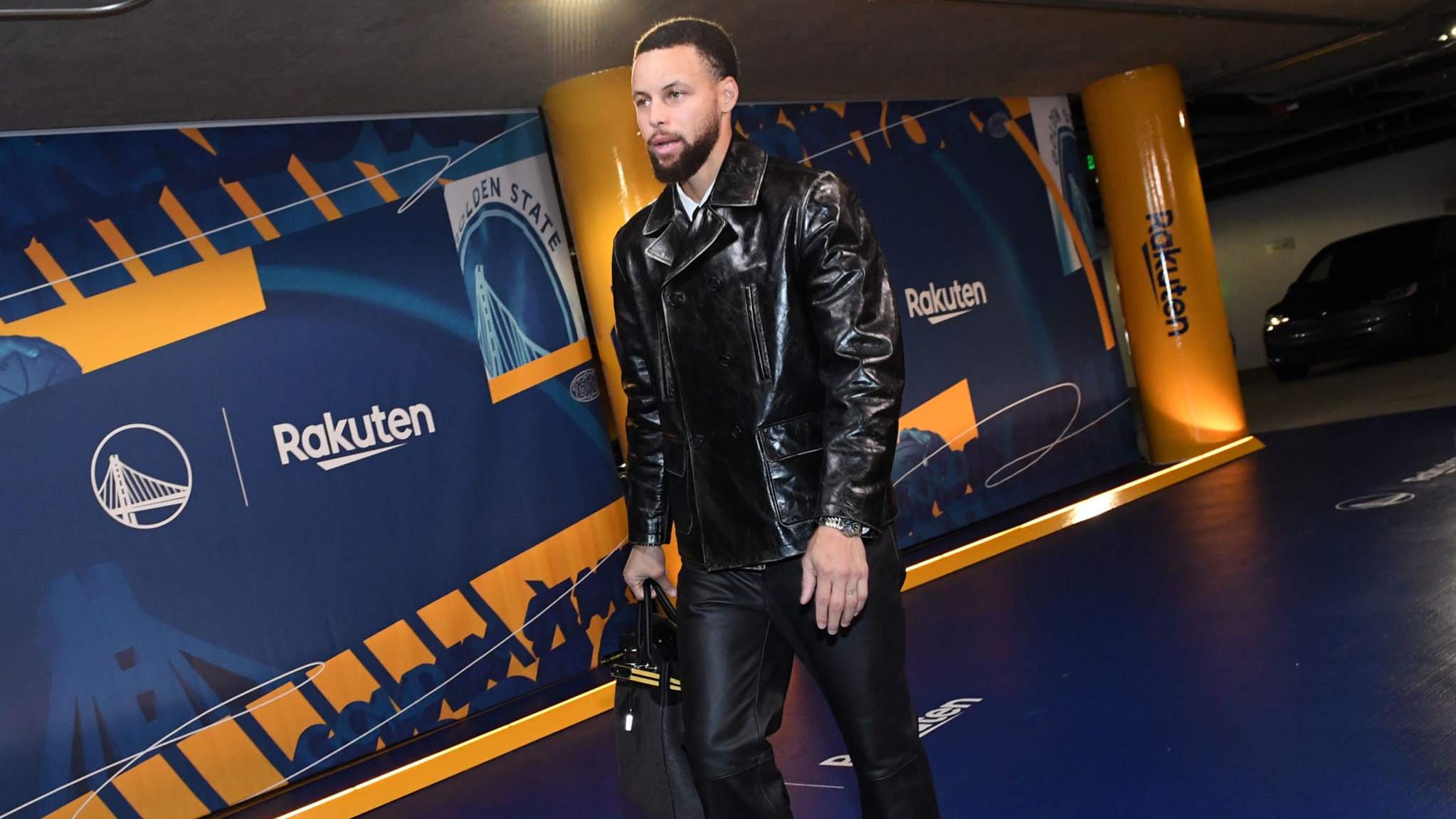 USA's LeBron James Gets 4 Stitches After Suffering Facial Injury at ...