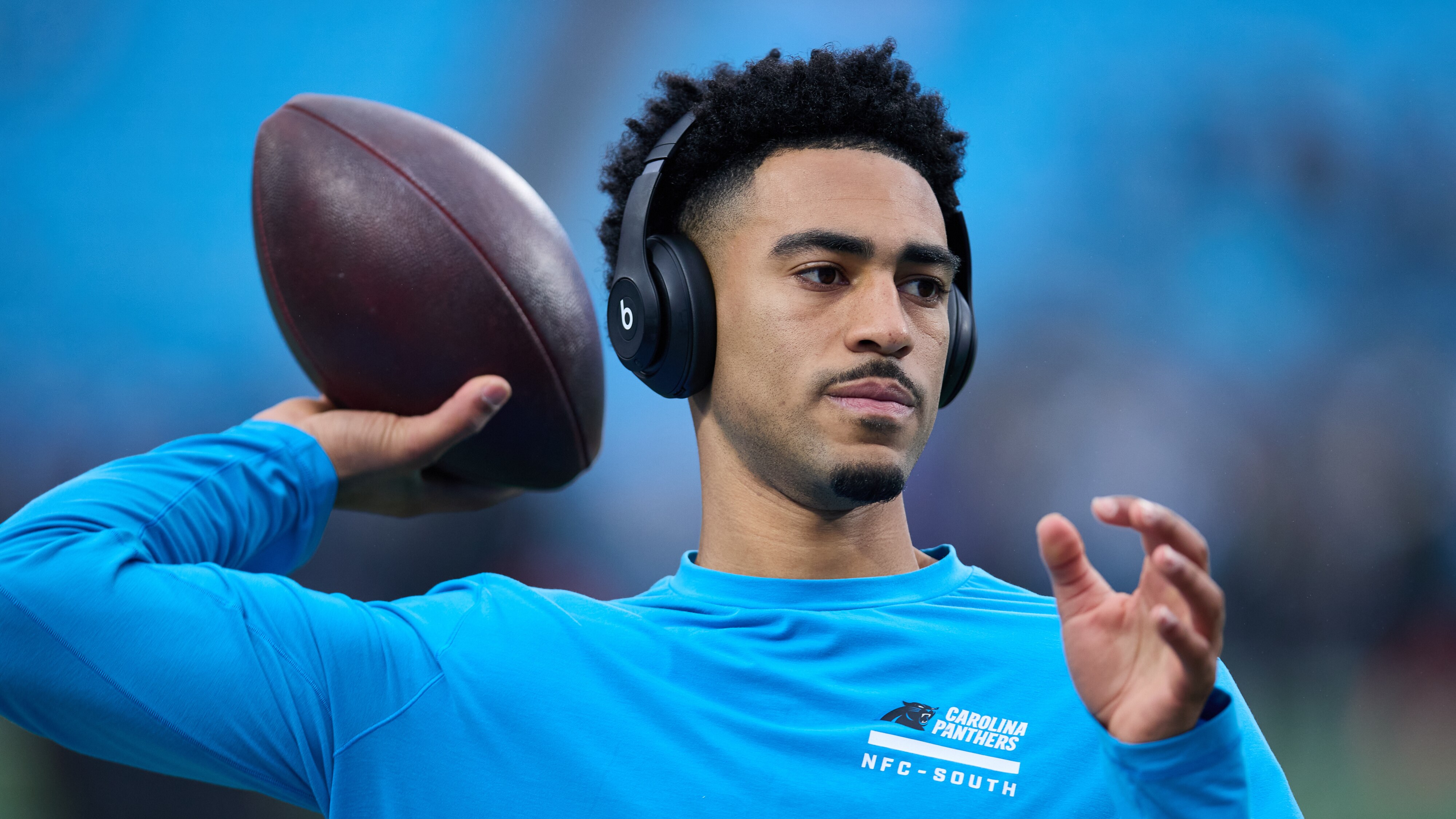 Bills' Josh Allen Marries Hailee Steinfeld as Photos of California ...